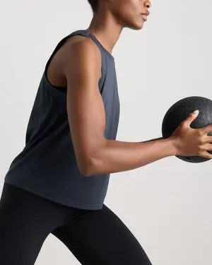Quince Performance Tank Top - Heather Deep Navy