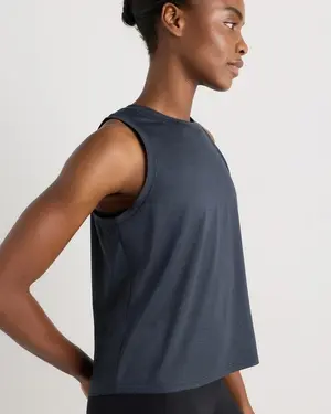 Quince Performance Tank Top - Heather Deep Navy