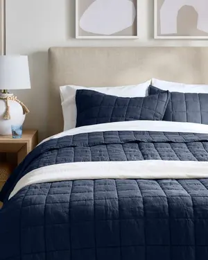 Quince European Linen Box Quilt, Size - Navy