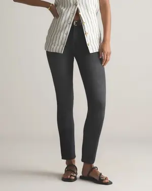 Quince Luna Stretch Slim Straight Jeans - Faded Black