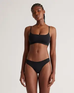 Quince Women's Scoop Bralette Black