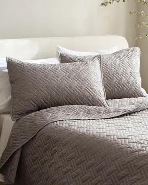 Quince Basketweave Quilted Sham Set - Stone