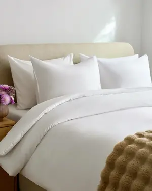Quince Sateen Comforter - White