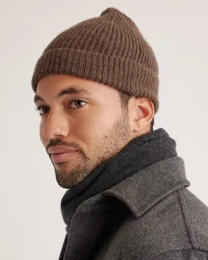 QUINCE Signature Grade A Cashmere Ribbed Beanie