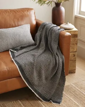 Quince Cashmere Wool Patterned Throw - Black