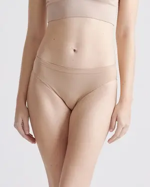 Quince Smoothing Comfort Bikini Brief - Sand