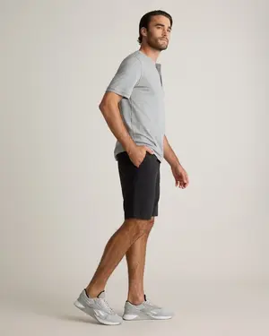 Quince Organic Cotton Coolmax® 9" Chino Shorts - True Black