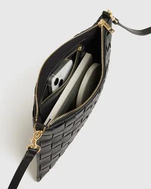Quince Juno Handwoven Crossbody - Black