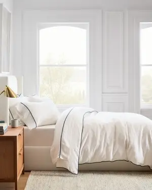 Quince European Linen Piped Duvet Cover Set - White/navy