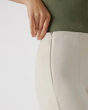 Quince Ultra-stretch Ponte Pintuck Ankle Pants - Ecru