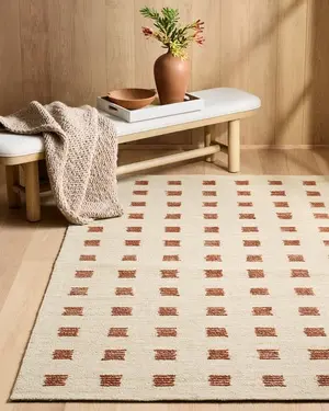 Quince Sullivan Hand-tufted Wool Rug - Rust