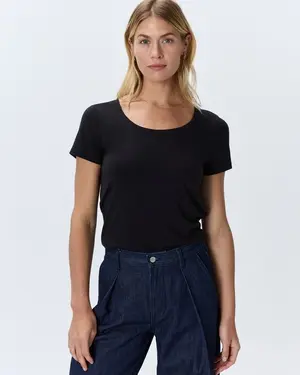 Quince T-shirt T-shirts For Women