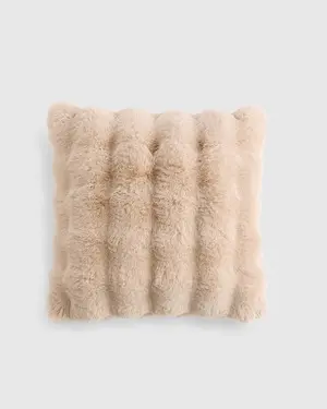Quince Ruched Faux Fur Pillow Cover - Latte