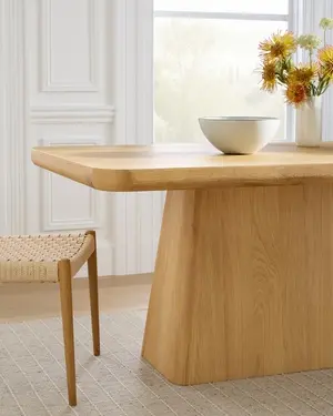 Quince Rustic Oak Plinth Dining Table - Milk White