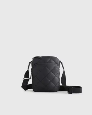 Quince Transit Phone Crossbody - Black