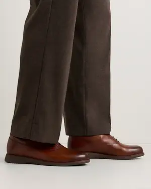 Quince Hybrid Crafted Leather Oxford - Brandy