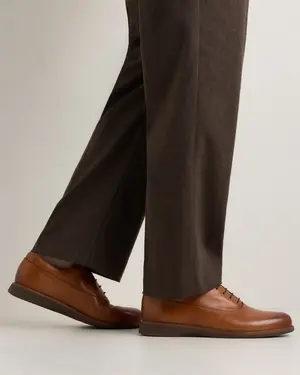 Quince Hybrid Crafted Leather Oxford - Tan