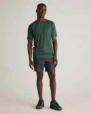 Quince Performance Tech 7.5" Shorts - Charcoal