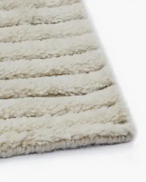 Quince Troy Hand-knotted Wool Rug