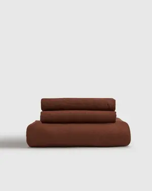 Quince European Linen Fitted Sheet Set Bordeaux