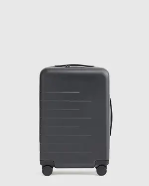 Quince Expandable Carry-on Suitcase - Black