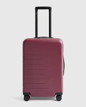 Quince Expandable Carry-on Suitcase - Wine