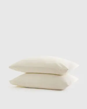 Quince Luxury Organic Flannel Pillowcase Set - Ivory