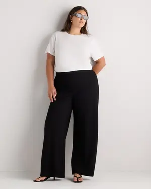 Quince Stretch T-shirts For Women