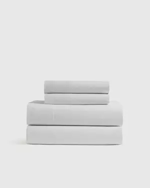 Quince Organic Crisp Percale Sheet Set - Light Grey