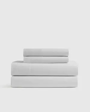 Quince Organic Crisp Percale Sheet Set Light Grey