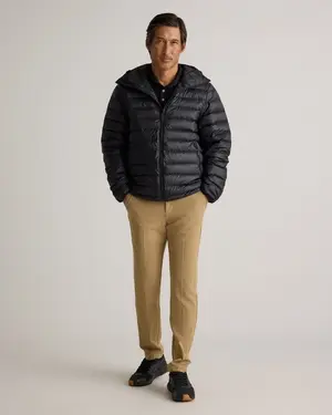 Quince Lightweight Down Packable Puffer Hooded Jacket - Black