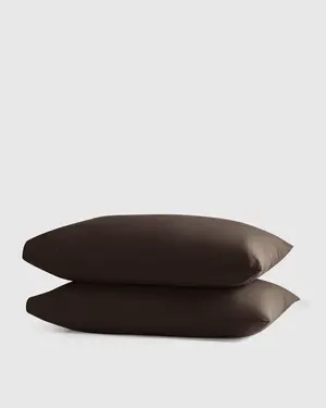 Quince Organic Crisp Percale Pillowcase Set - Espresso