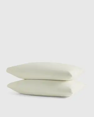 Quince Organic Crisp Percale Pillowcase Set Ivory