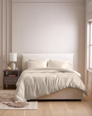 Quince Bamboo Deluxe Bedding Bundle - Sand
