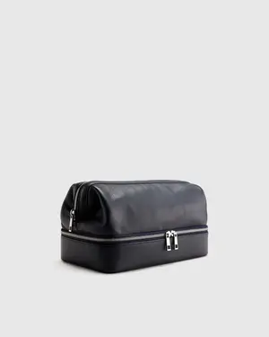 Quince Italian Leather Dual Compartment Toiletry Bag - Deep Navy
