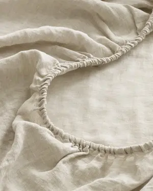 Quince European Linen Chambray Fitted Sheet Set - Natural