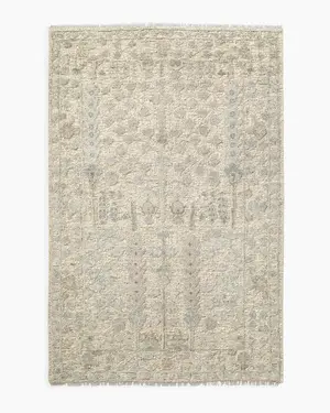 Quince Fern Hand-knotted Wool Rug - Neutral