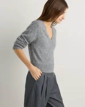 Quince Brushed Cashmere Shrunken V-neck Sweater - Heather Grey