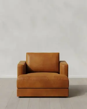 Quince Sierra Curved Arm Accent Chair In Leather - Auburn