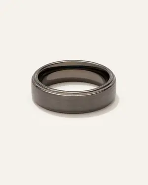 Quince Tungsten Carbide Brushed Step Edge Band Ring - Grey