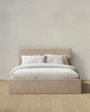Quince Plush Boucle Square Bed - Camel