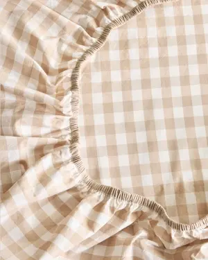 Quince Classic Organic Percale Gingham Fitted Sheet Set - Cafe