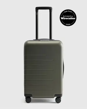 Quince Small Carry-on Suitcase - Olive