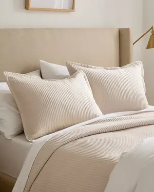 Quince Matelasse Coverlet - Sand