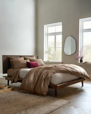 Quince Matelasse Coverlet - Sand