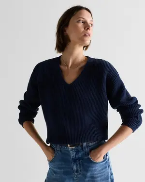Quince Fisherman V-neck Sweater - Navy