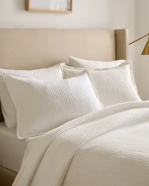 Quince Matelasse Coverlet Set - White