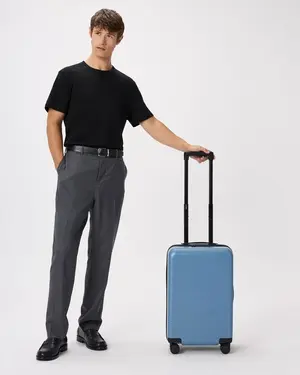 Quince Expandable Small Carry-on Suitcase - Blue