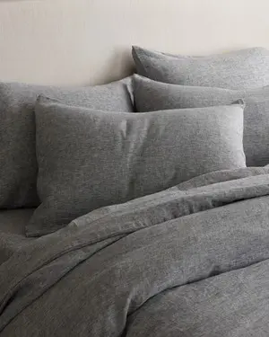 Quince European Linen Chambray Pillowcase Set - Charcoal