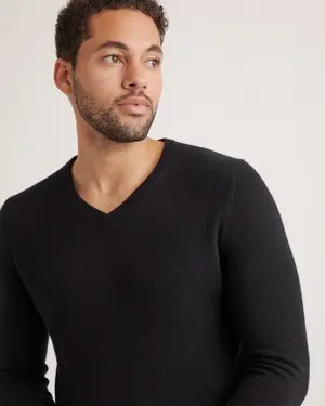 Quince Cashmere V-neck Sweater - Black